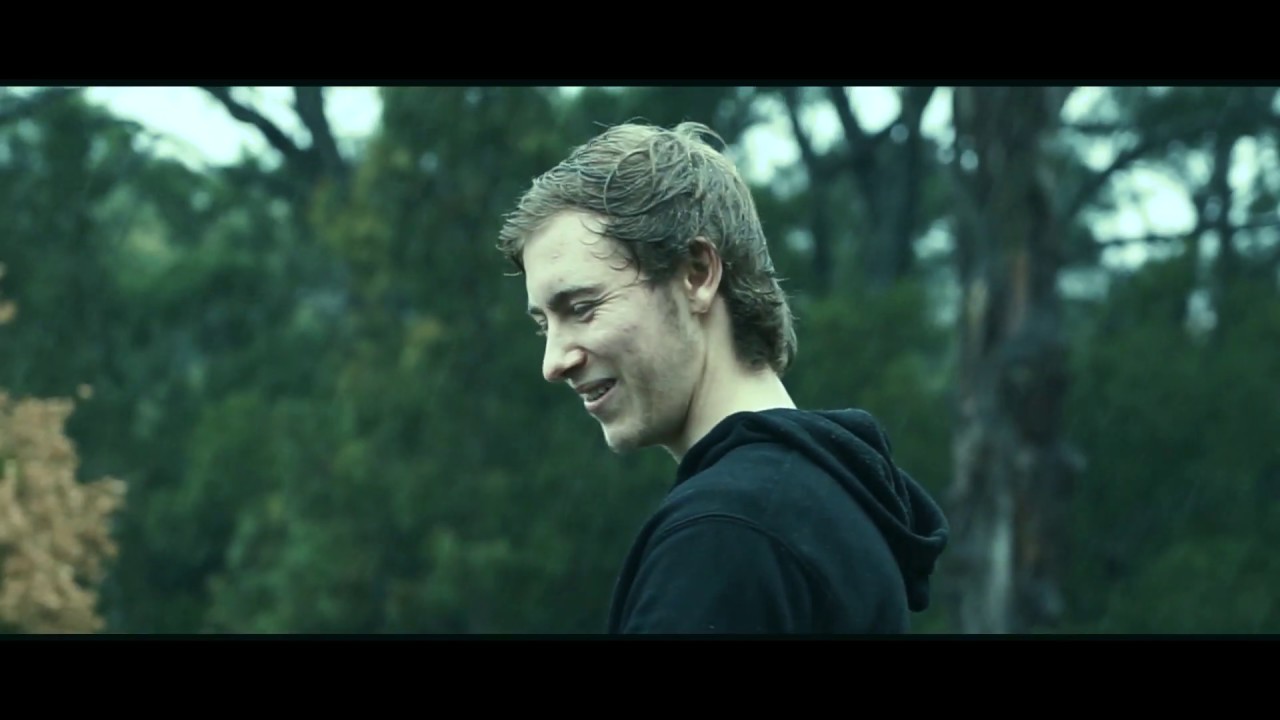 PHILT- I'M BACK Official Music Video (Prod.by Laykx) - YouTube