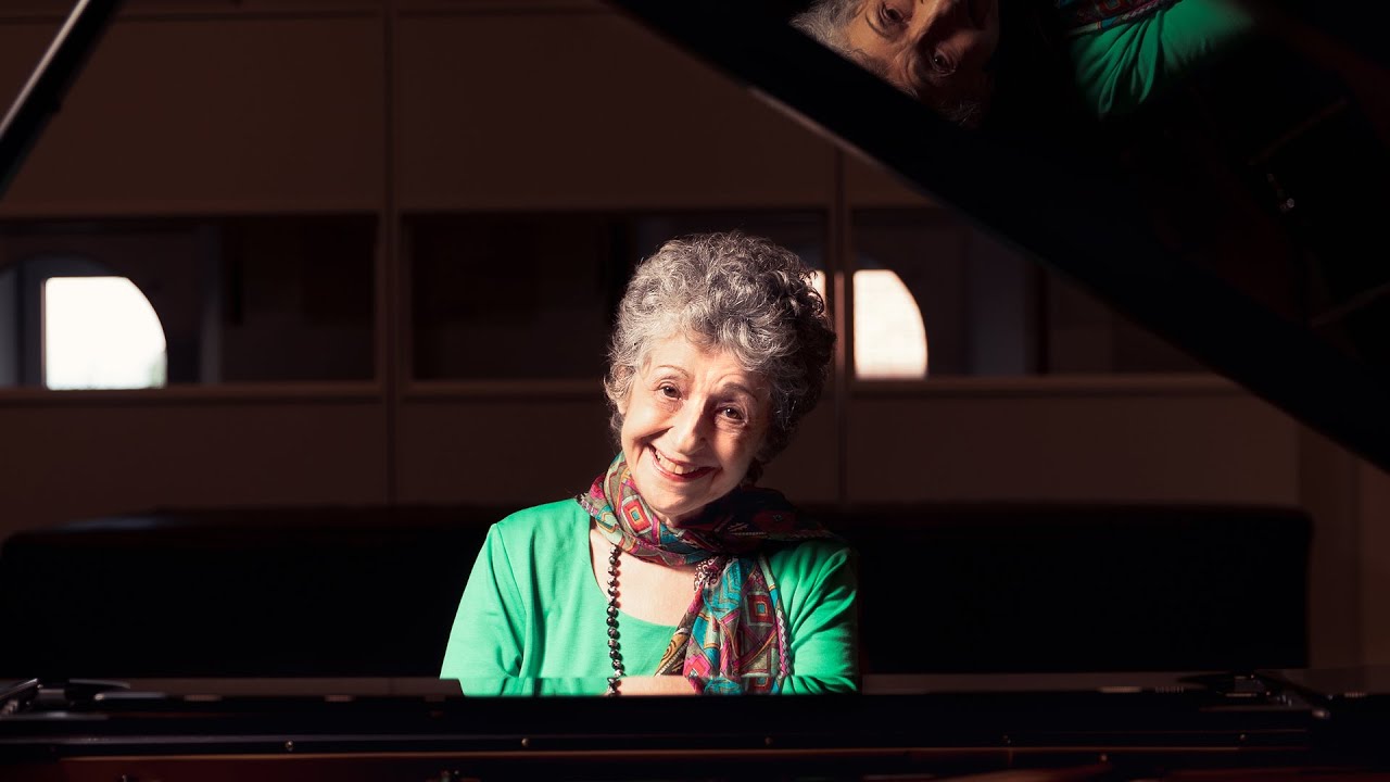 Wendy Waterman plays Brahms, Chopin, Scarlatti, et al. - YouTube