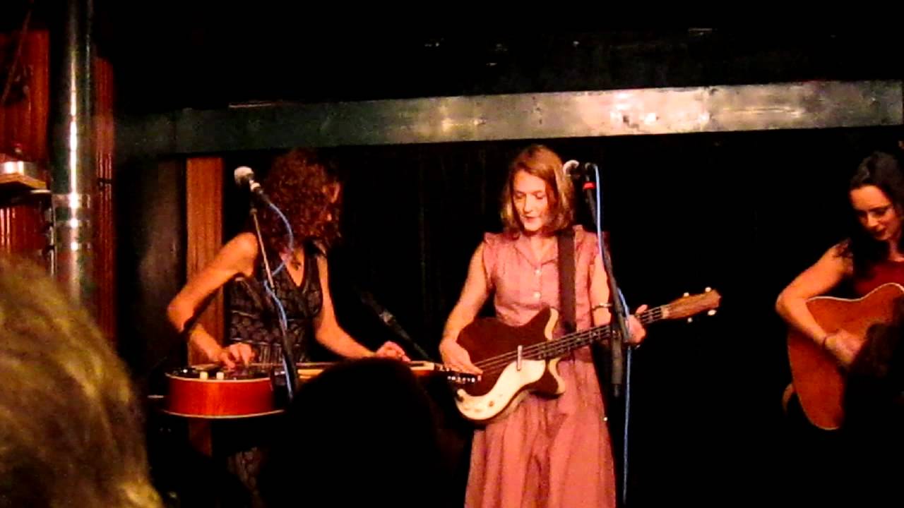 Red Molly : Walk beside Me - YouTube