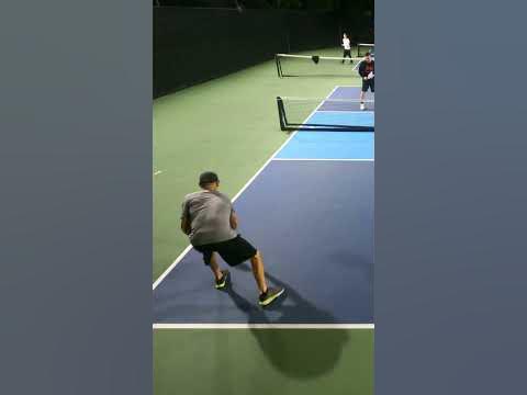 When lefties attack! #pickleball - YouTube