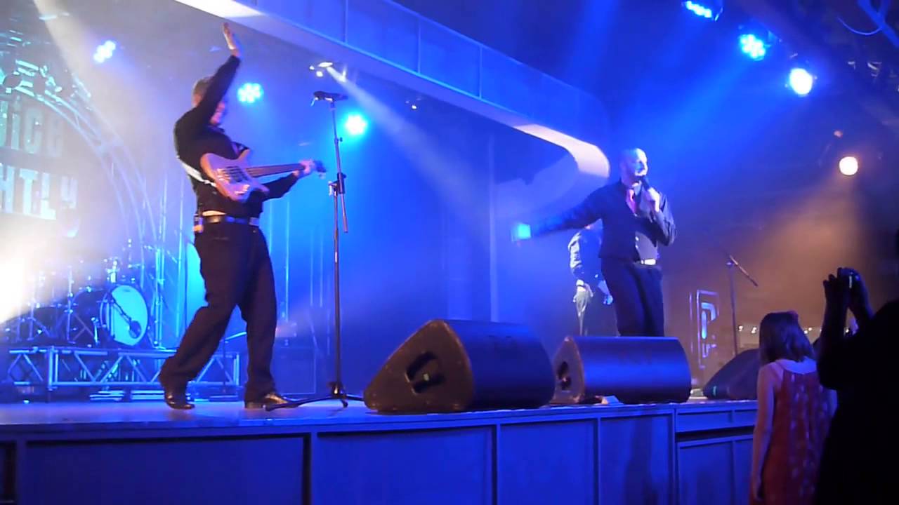 Butlins Skegness 2012 Reds Twice Nightly 9 - YouTube