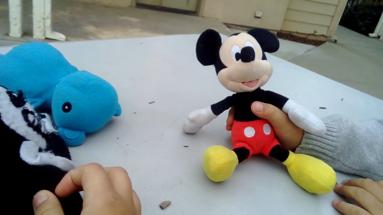 CV: Stan's for chago Vera and. Mikey mouses birthday but it became ...