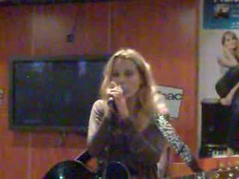 maidi roth showcase fnac amiens - YouTube