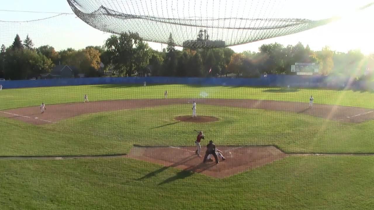 Comet Baseball vs VCSU - YouTube