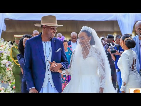 Kyabazinga's wife Jovia Mutesi (Inebantu) arrives to meet husband ...