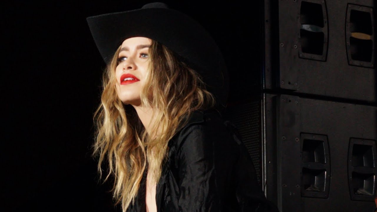 Sofia Reyes - Idiota / 123 / Lo siento (Directo) Oye 89.7 - YouTube Music