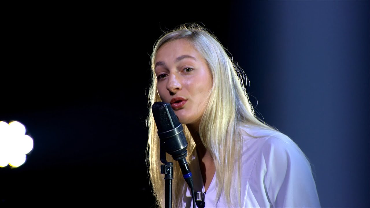 'Perfecte Dag Om Op Tornado's Te Jagen' | S10 en Dutch String Collective | Sophie & Jeroen - YouTube