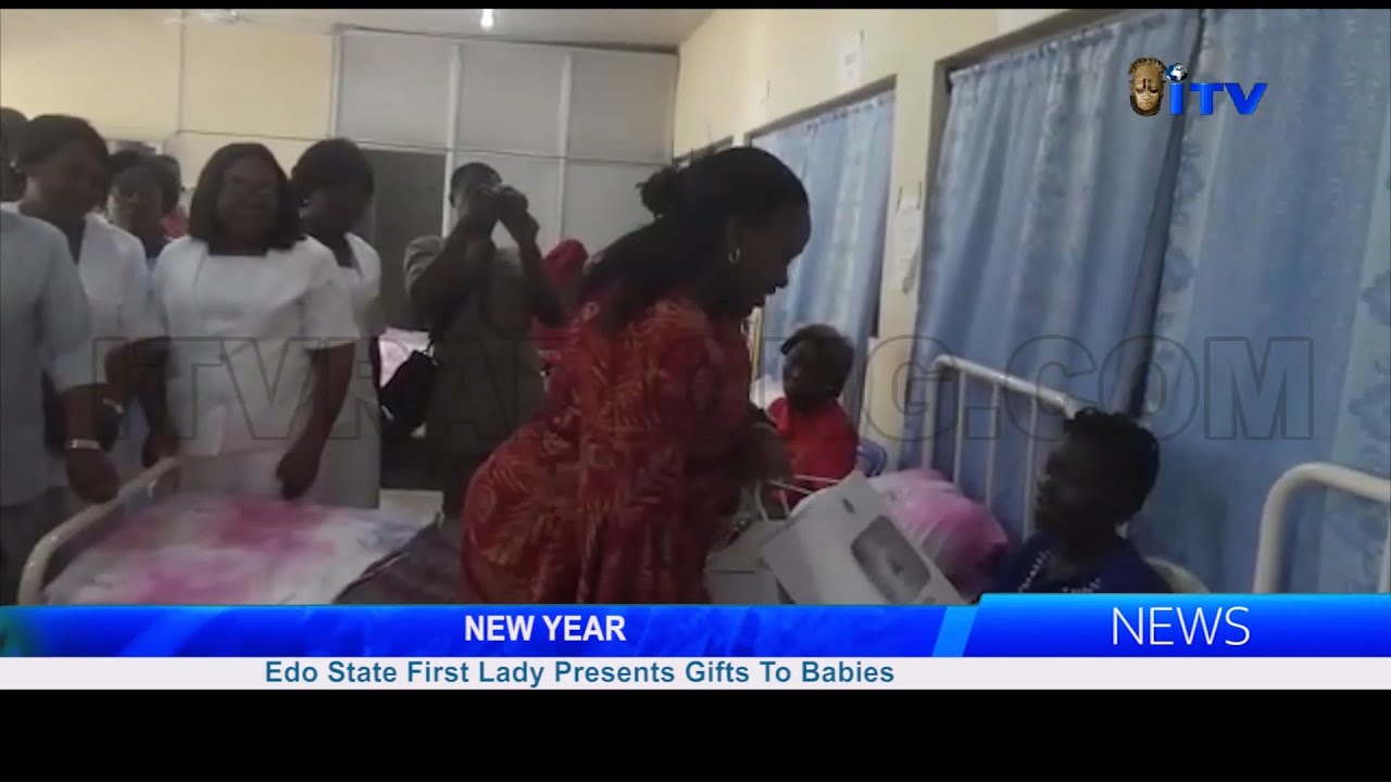 Edo State First Lady Presents Gifts To New Year Babies - YouTube