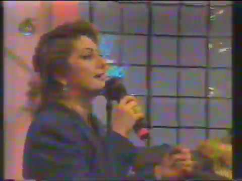 muazzez ersoy - Derdimi ummana döktüm asumana inledim