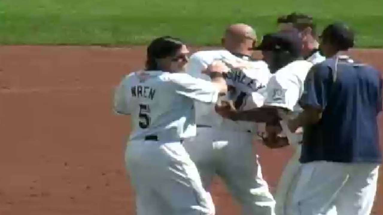 Nevin Ashley comes through for the Sky Sox - YouTube