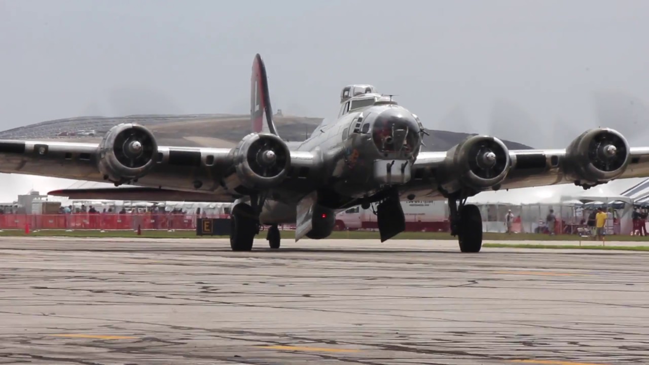 Thunder Over Michigan 2016 Airshow Highlights in 1080 HD - YouTube