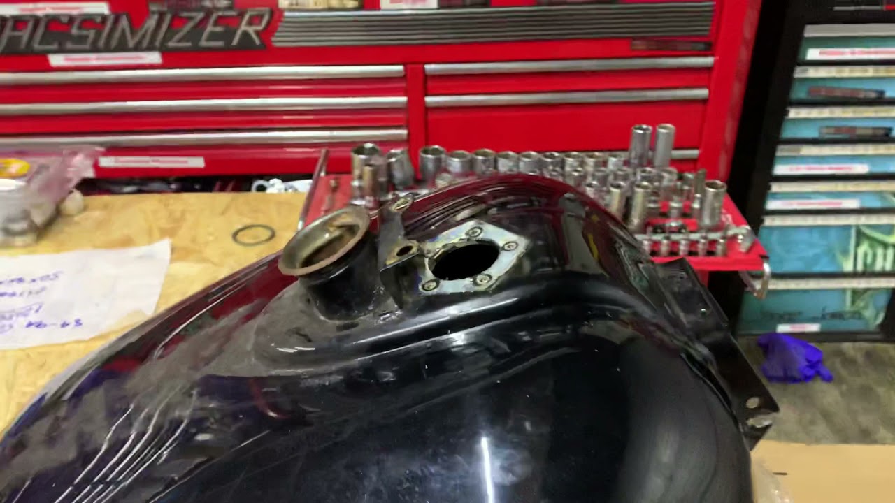 How to fix rusty Motorcycle fuel tank ethanol damage cure tank ...