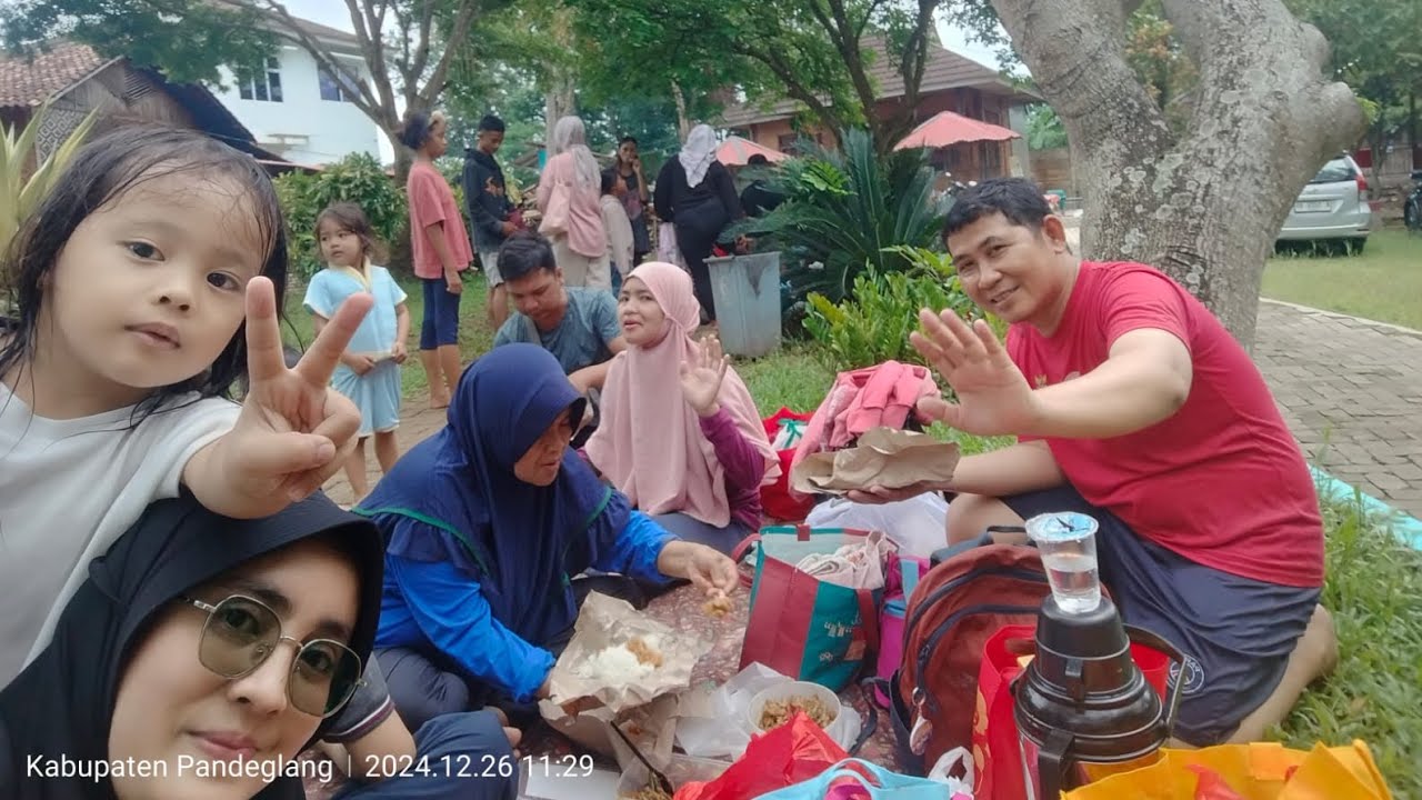 Cisolong Gunung Torong, Kita Berenang air panas, Kamis 26 Desember 2024 ...