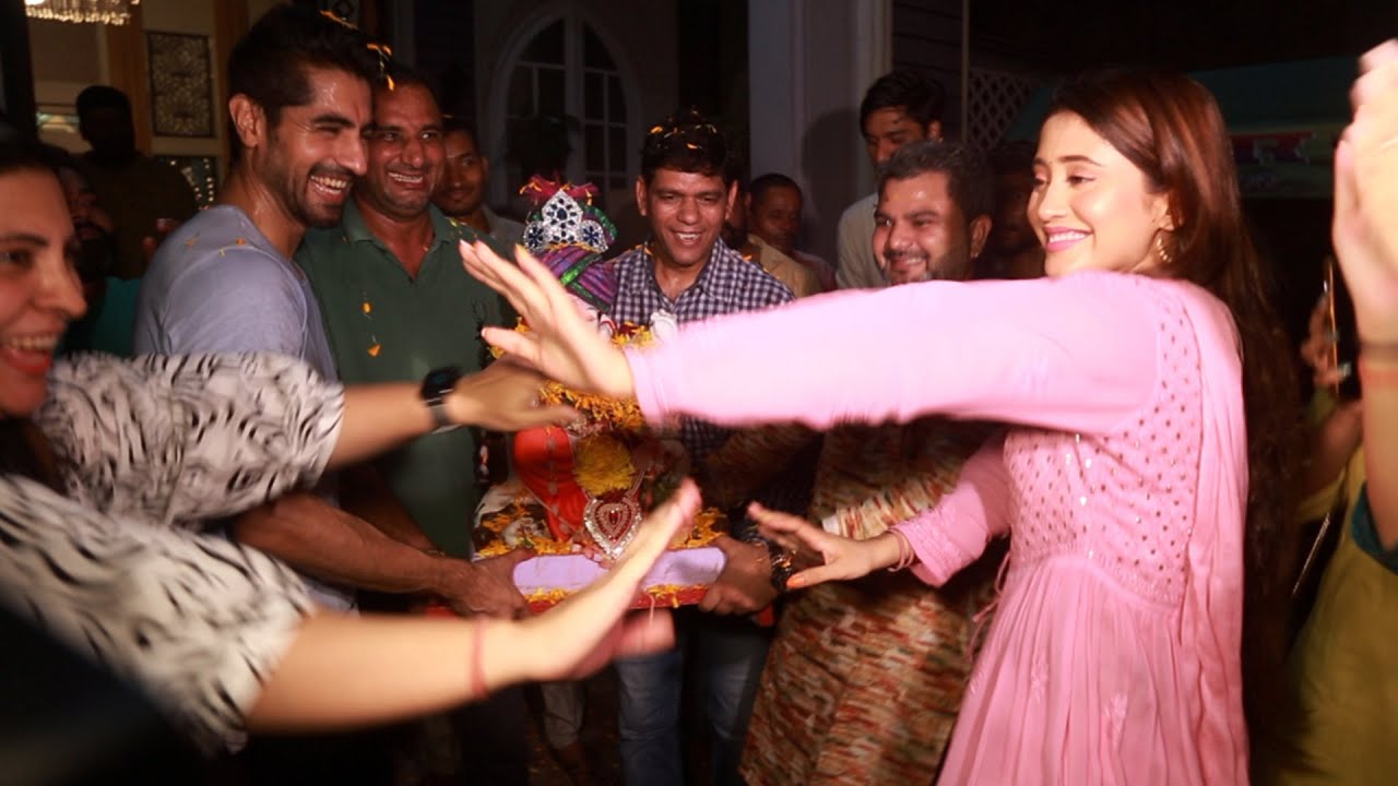 KKK 12 Fame Shivangi Joshi Wishes Rubina Faisu For JDLJ10, Celebrates ...