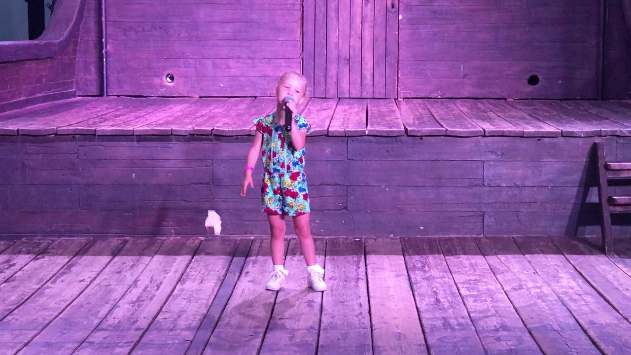 Poppy Tierney Aged 5 Performing Frozen - YouTube