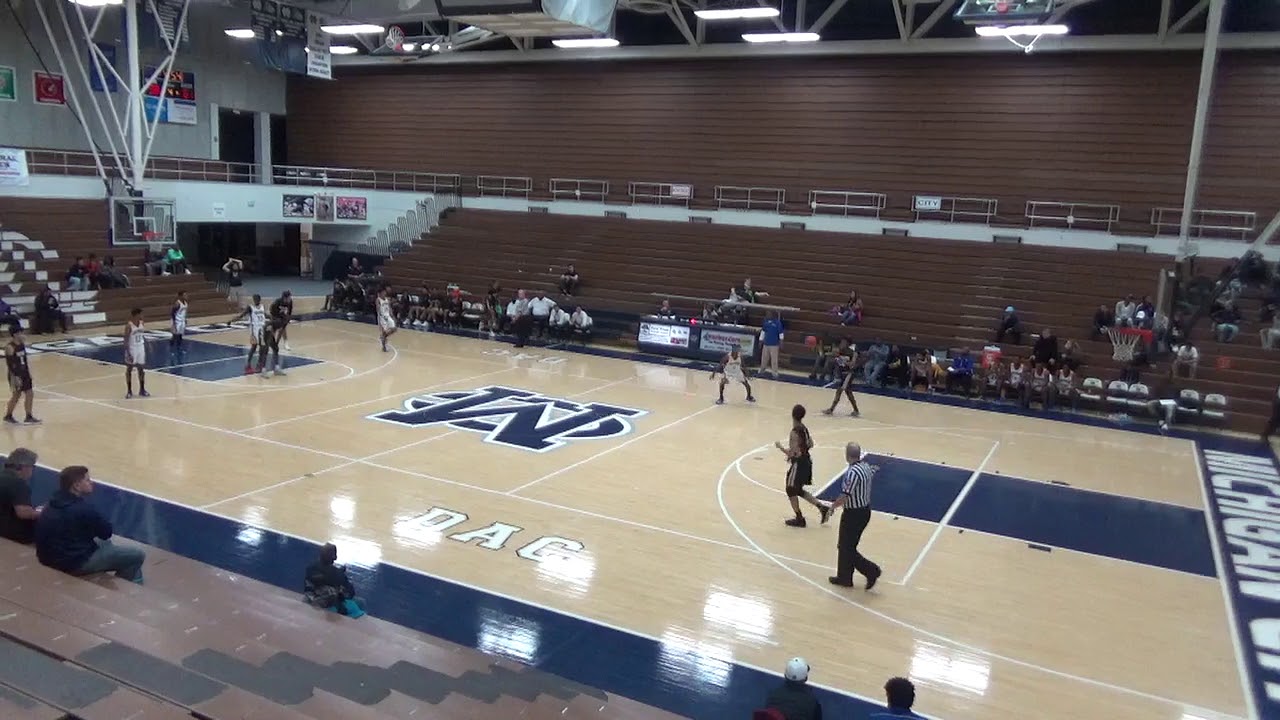 Ann Arbor Huron Vs Gary Indiana Lighthouse Academy CPHS quarter 4 - YouTube