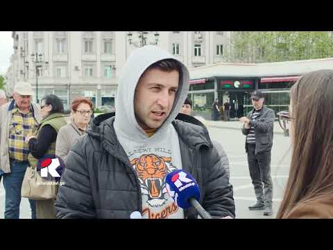 რუსთავში მიწის მესაკუთრეები მთავარ მოედანზე შეიკრიბნენ