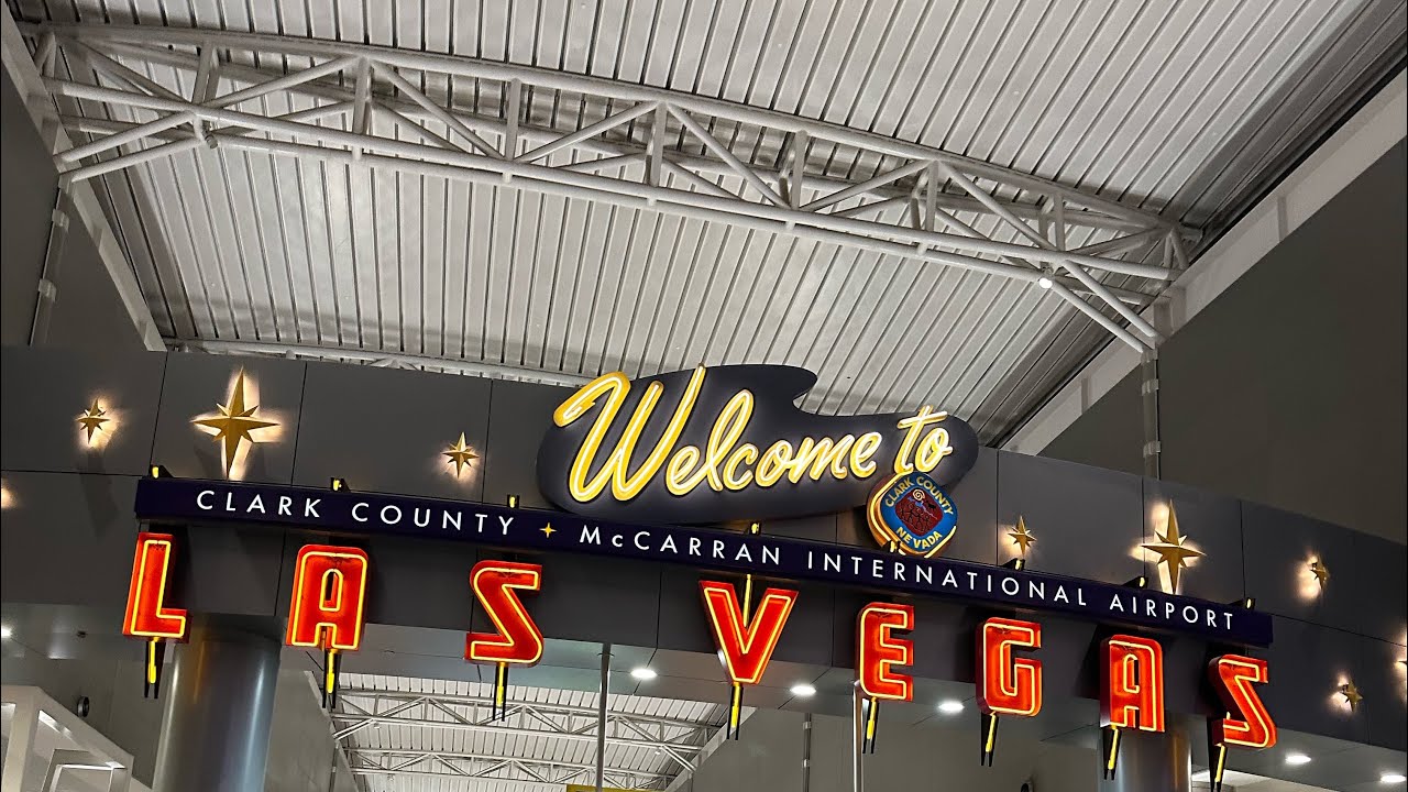 8k Bellagio waterfall show @LasVegas - YouTube