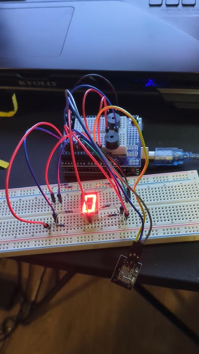Arduino Rick Roll Bomb - YouTube