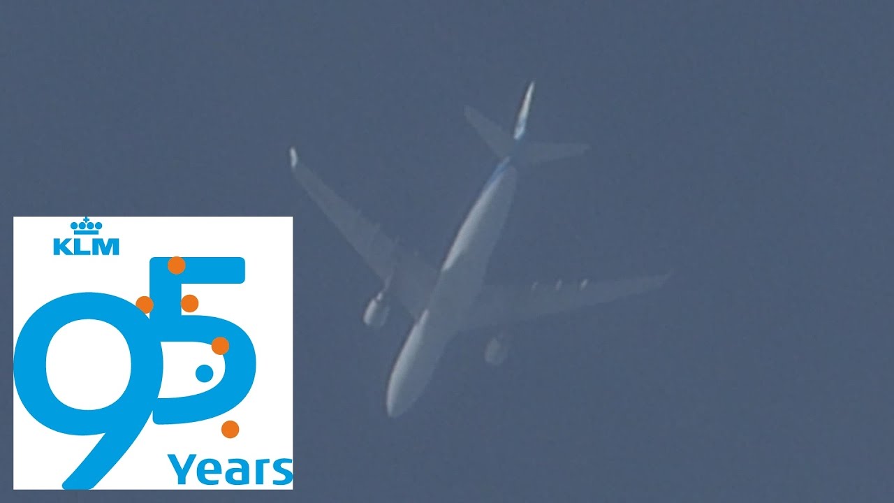KLM 95th Anniversary livery Flying Over Ebberston - YouTube