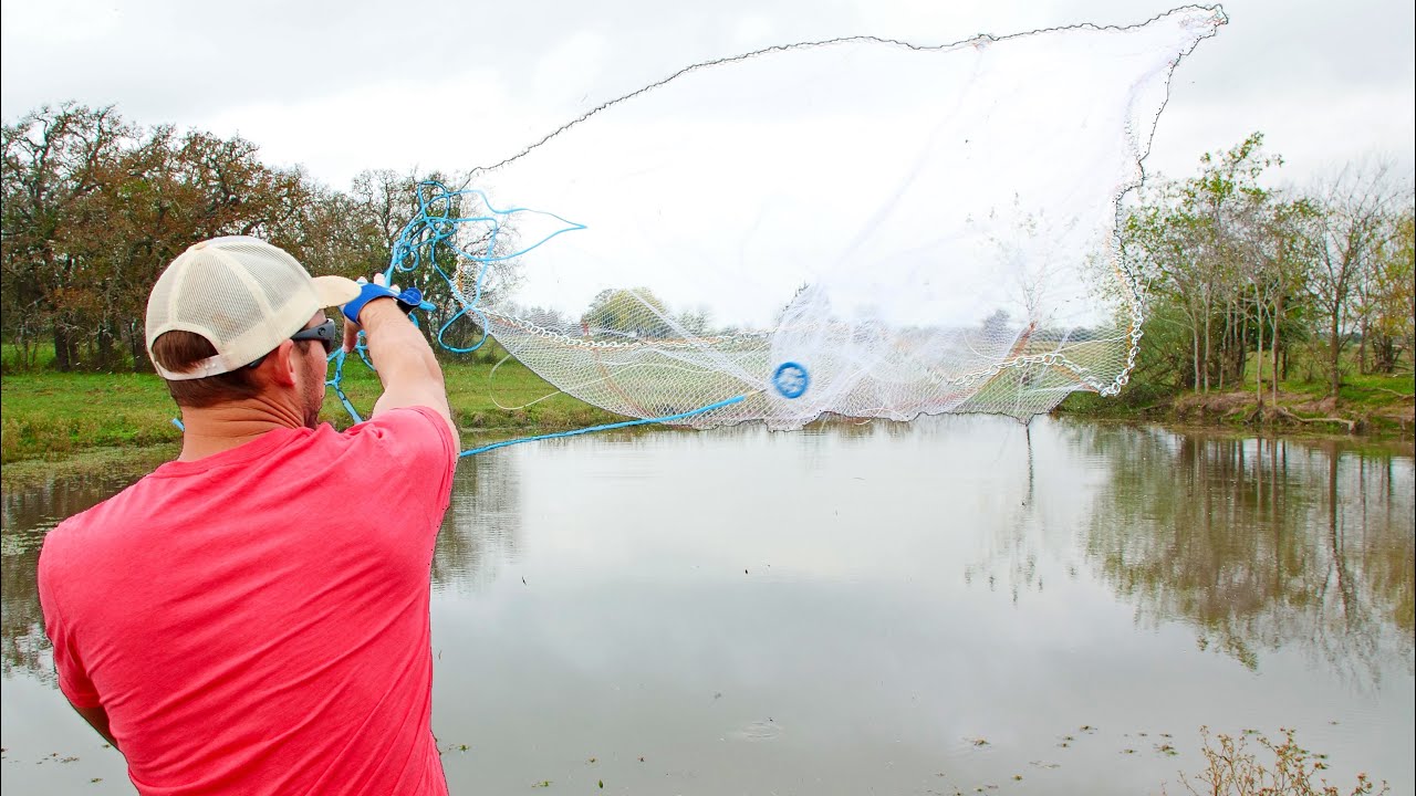 Cast Netting the New Ponds! - YouTube
