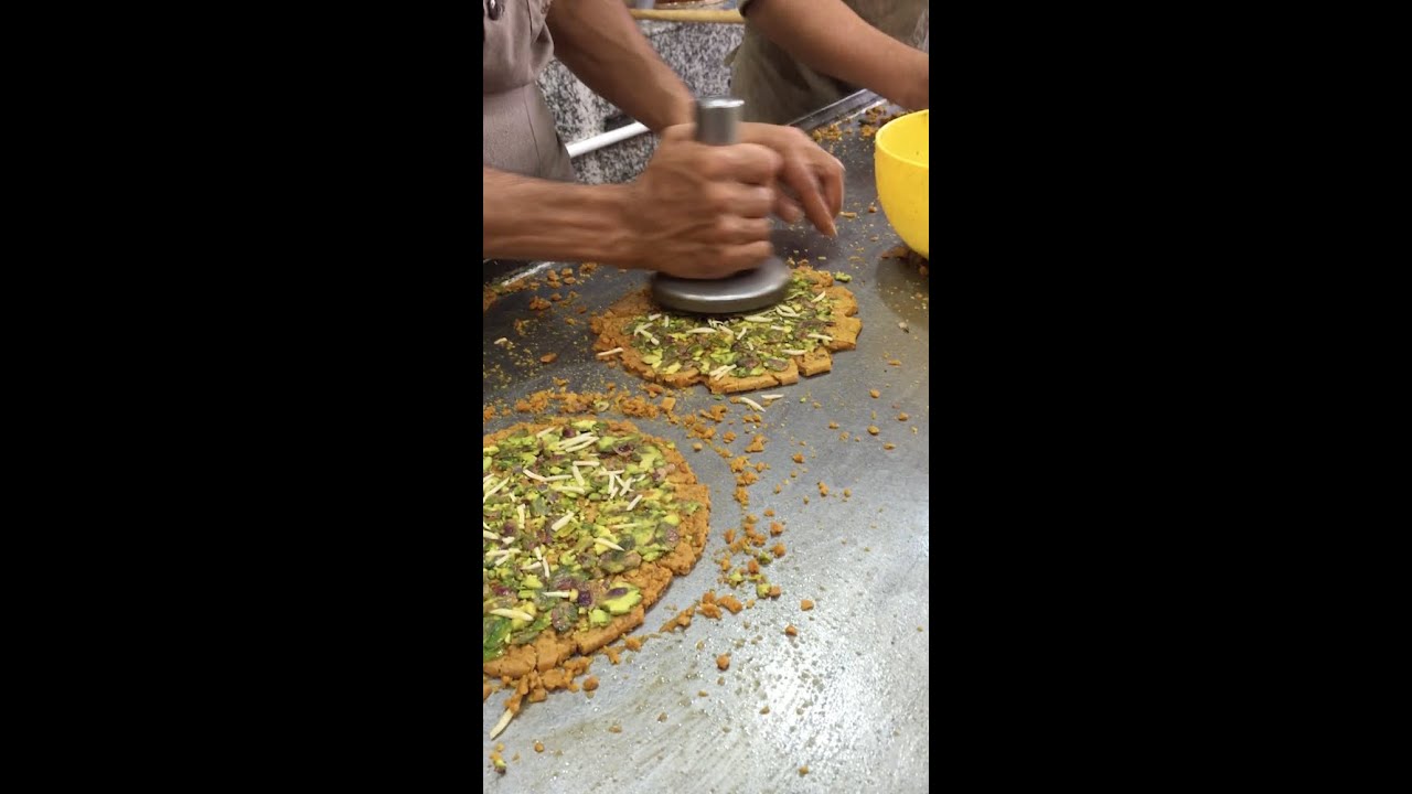 The Making Of: Sohan (confectionery) - Culinary Expedition Iran 2015 ...