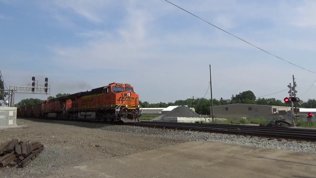 Railfanning - BNSF 6340 & BNSF 5893 - Chesterton, IN (8-2-17) - YouTube