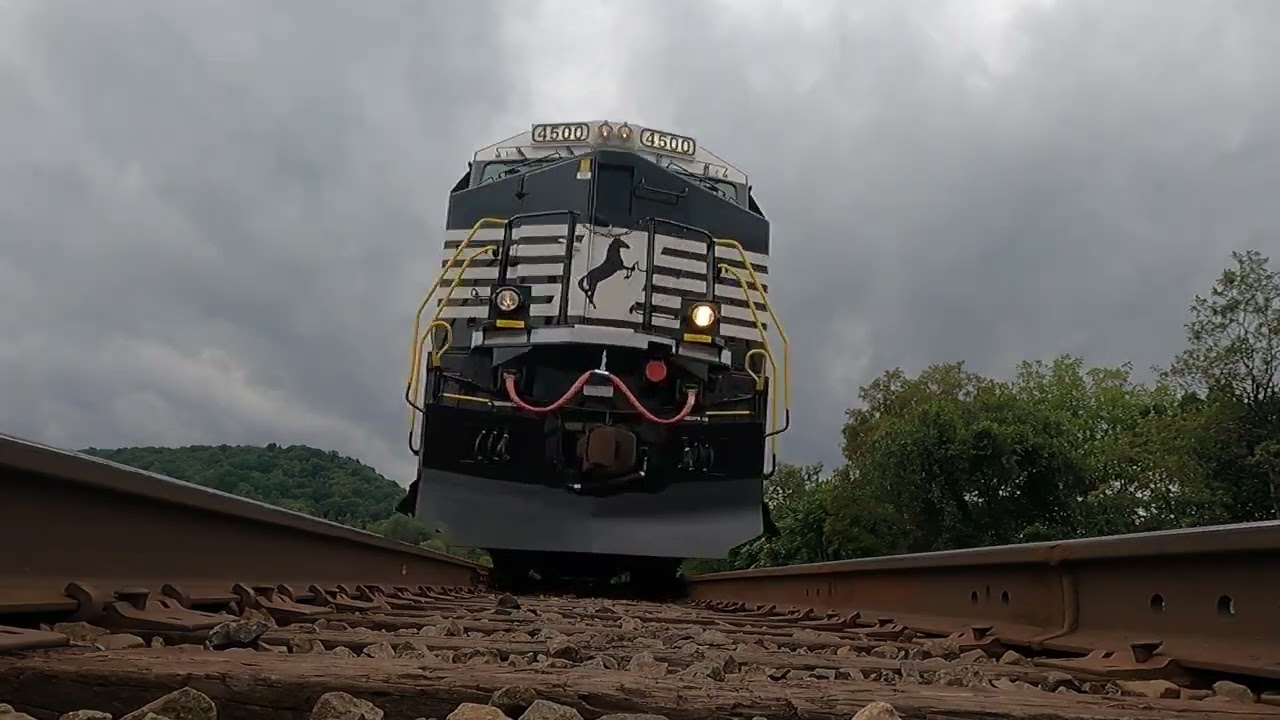 Gopro Under Train - YouTube