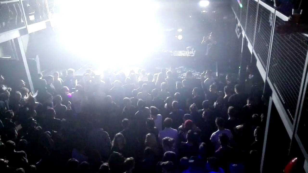 Teminite - Earthquake (live) @ Nasty Trash, Härterei Club, Zürich 30.01 ...