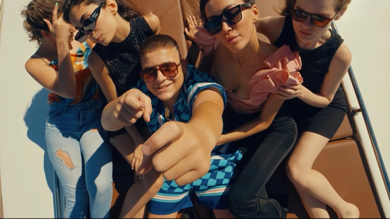 ADAM-tas kafa (Official video) - YouTube