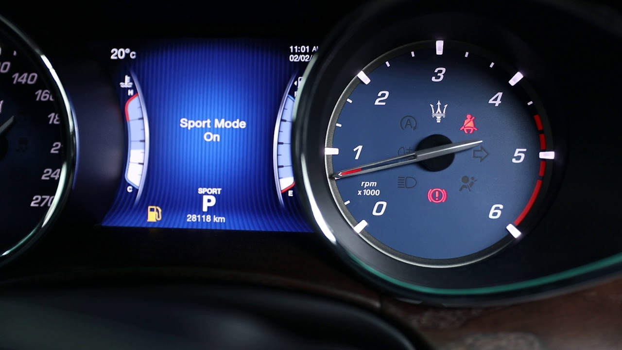 active sound Maserati Quattroporte diesel, exhaust note , start up ...