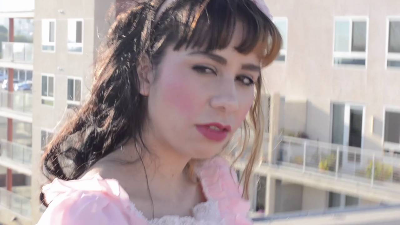 Bloo Von Dollie - LA Life (Written/Produced by J Forest) - YouTube