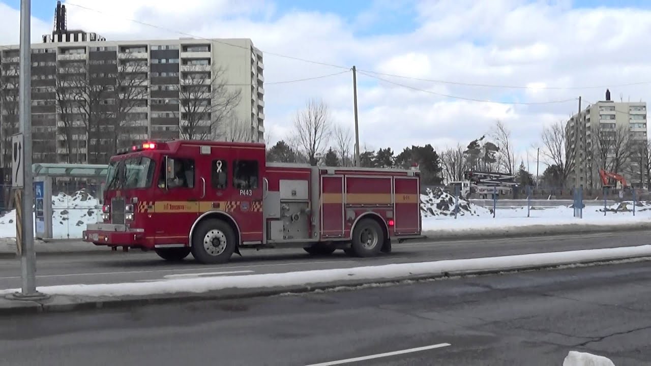 Toronto Fire Services Pumper 443 Responding - YouTube