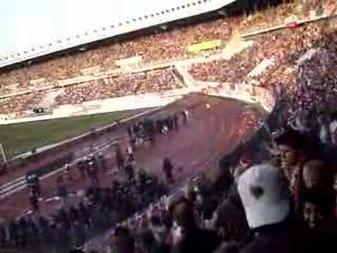 Between the Slavia Prague Hooligans - YouTube