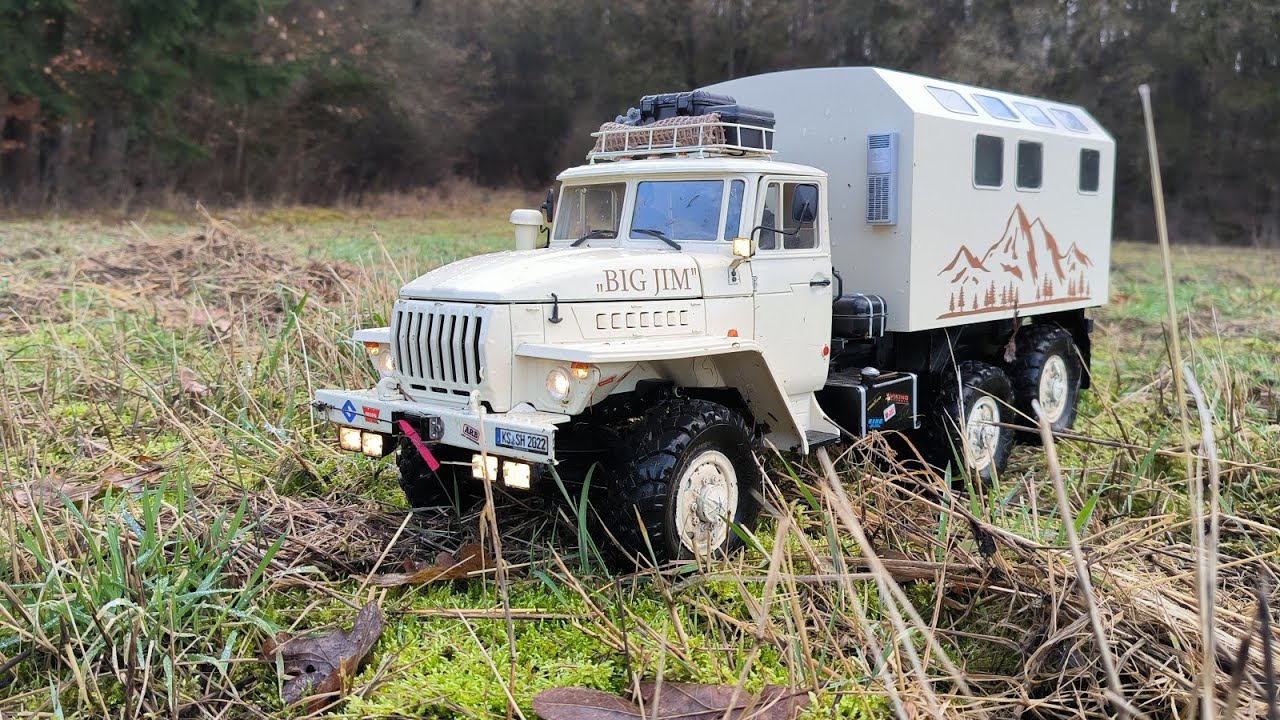 RC Ural 4320 Camper - YouTube