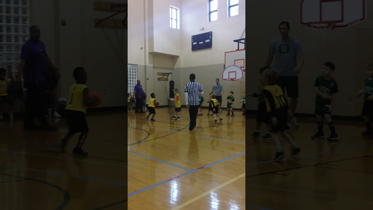 Sincere with the corner shot basketball - YouTube