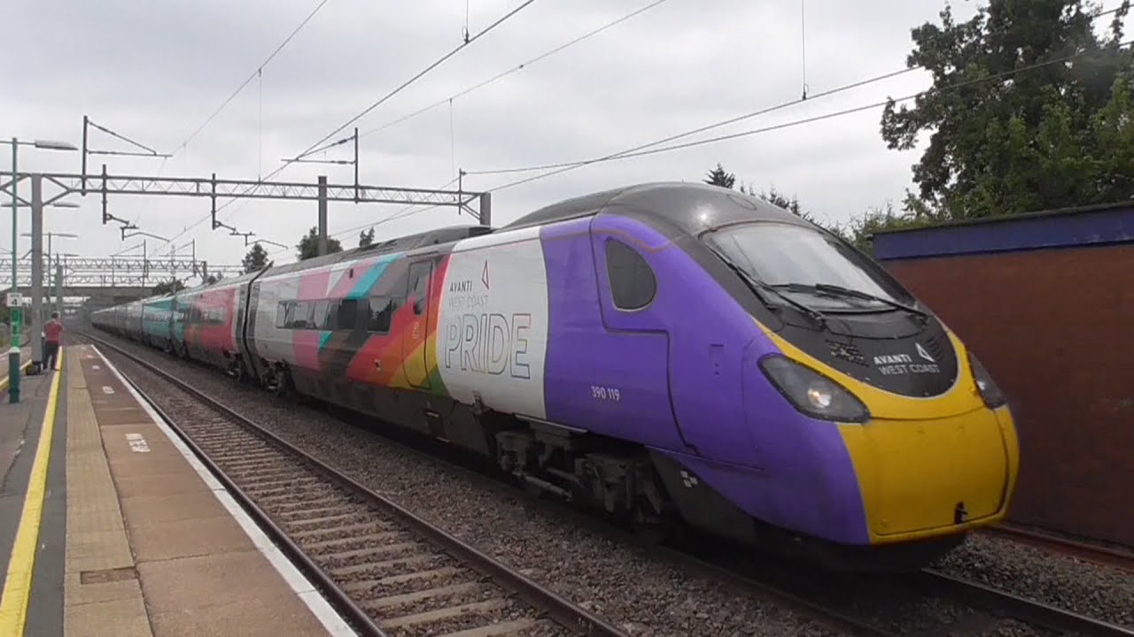 Avanti west coast Pendolinos at Stafford Tamworth Acton bridge Nuneaton ...
