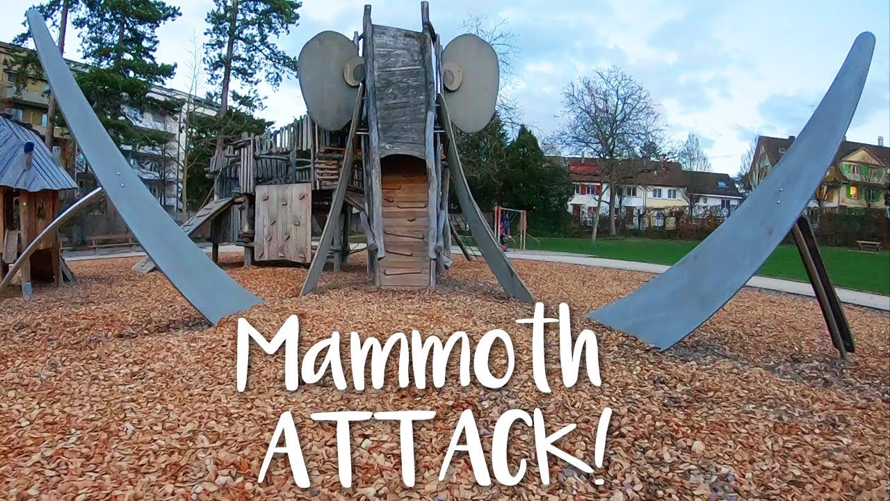 Mammoth Attack! - YouTube