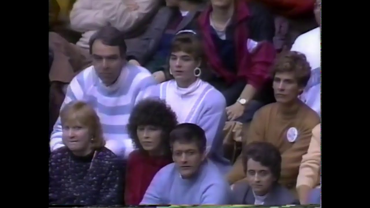 Scott Montross vs. Hecklers - YouTube