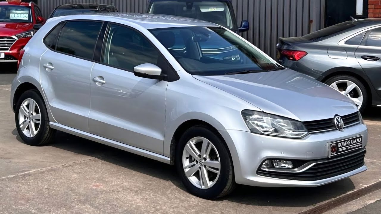 2016 (16) Volkswagen Polo Match 1.2 TSi 5Dr in Reflex Silver. 23k Miles ...