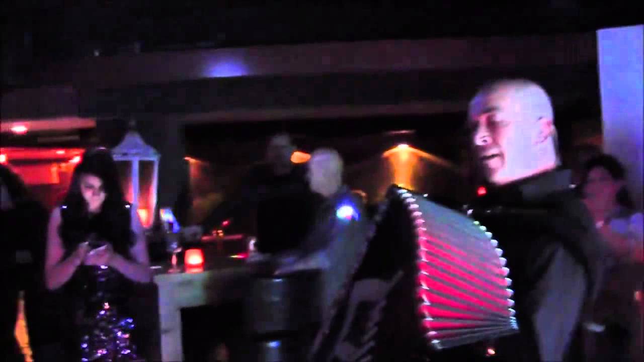 Frans Baggerman - Sombras - YouTube