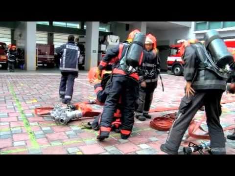 Singapore firemen - YouTube