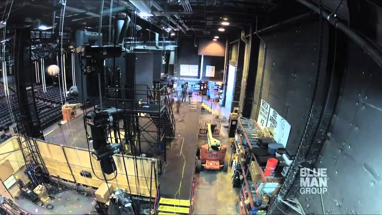 Theme Park Rangers: Blue Man Group's new show - YouTube