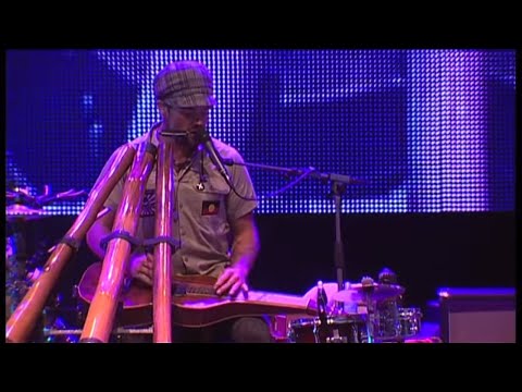 Xavier Rudd & Izintaba - Let Me Be // Falls Festival 09/10 - YouTube