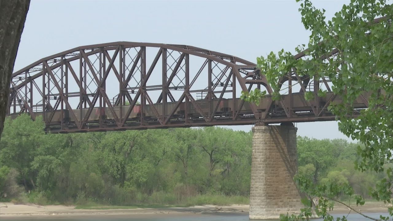 Historic Bridge - YouTube