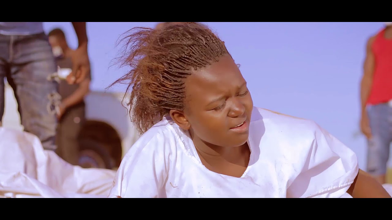 Chigumula(Official Video)~Manzy weezy(Oruwa Designer) - YouTube