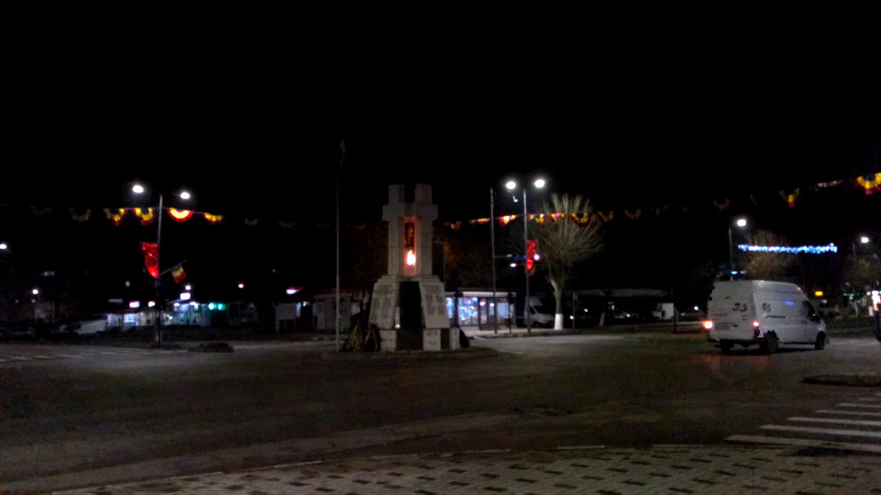 Nokia 9 PureView - Video Sample - Night - 1080p - Slow Motion
