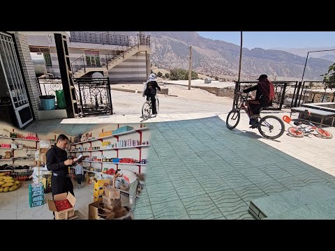 A video of Parvin and her children's life in the village.