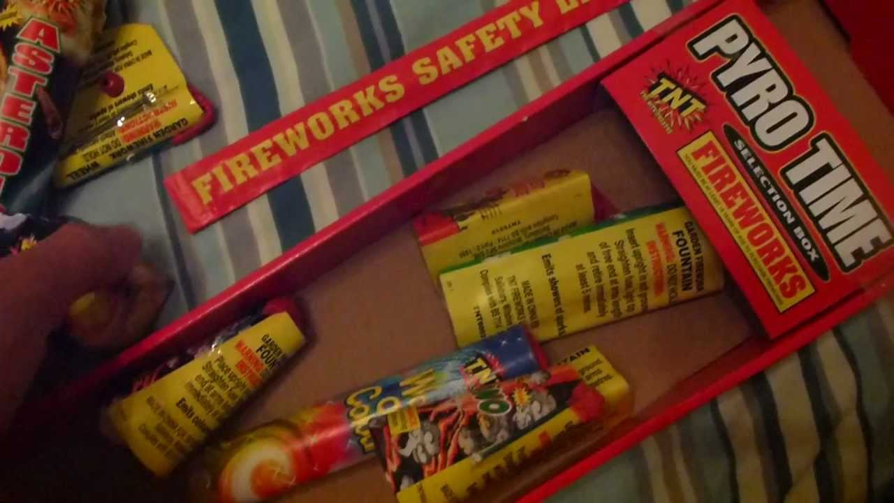 TNT Pyro Time fireworks selection box £5 Asda demo - YouTube