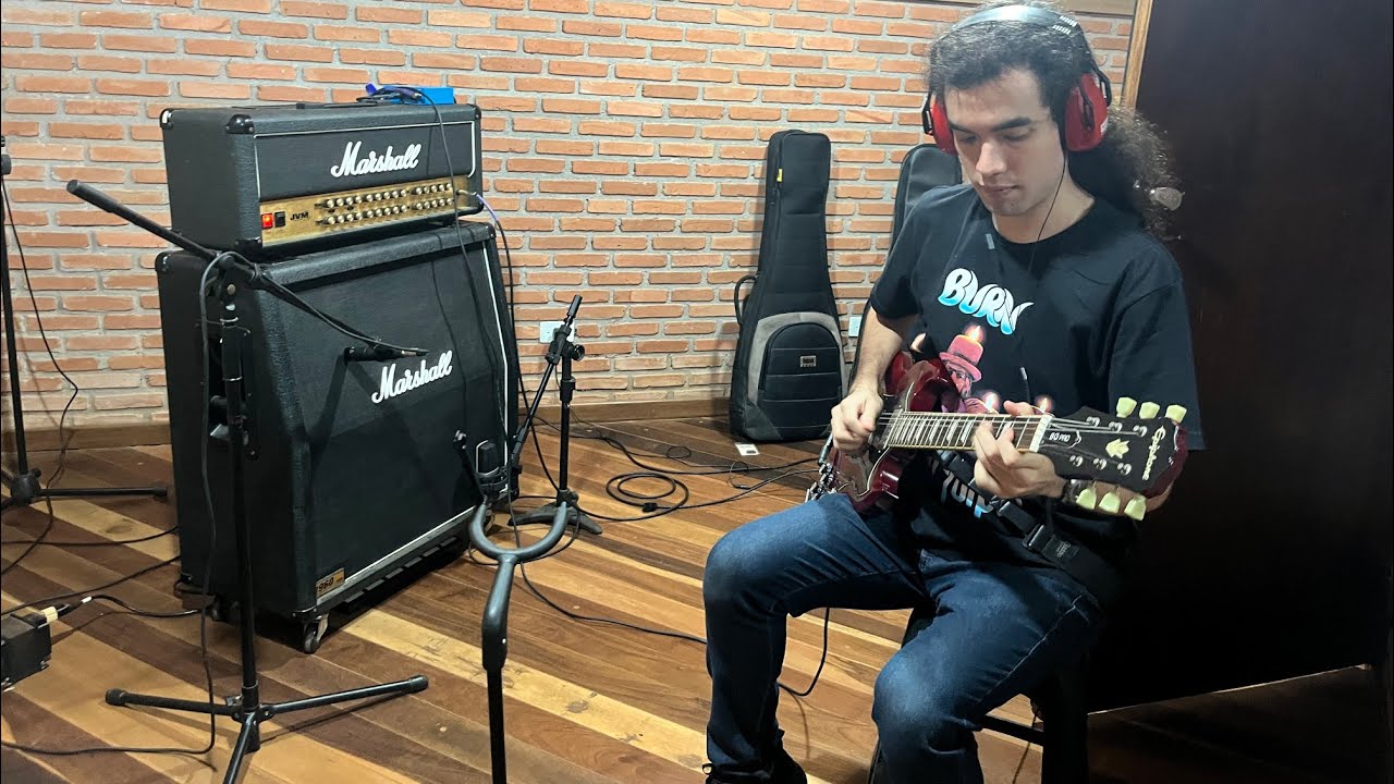 Ruby & Rose - Medeia (live in studio) - YouTube